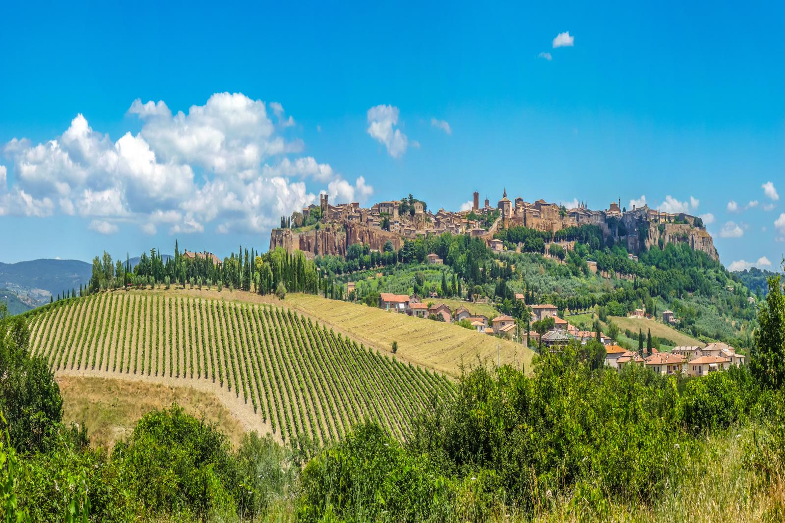Anello della Rupe - Exploring Umbria