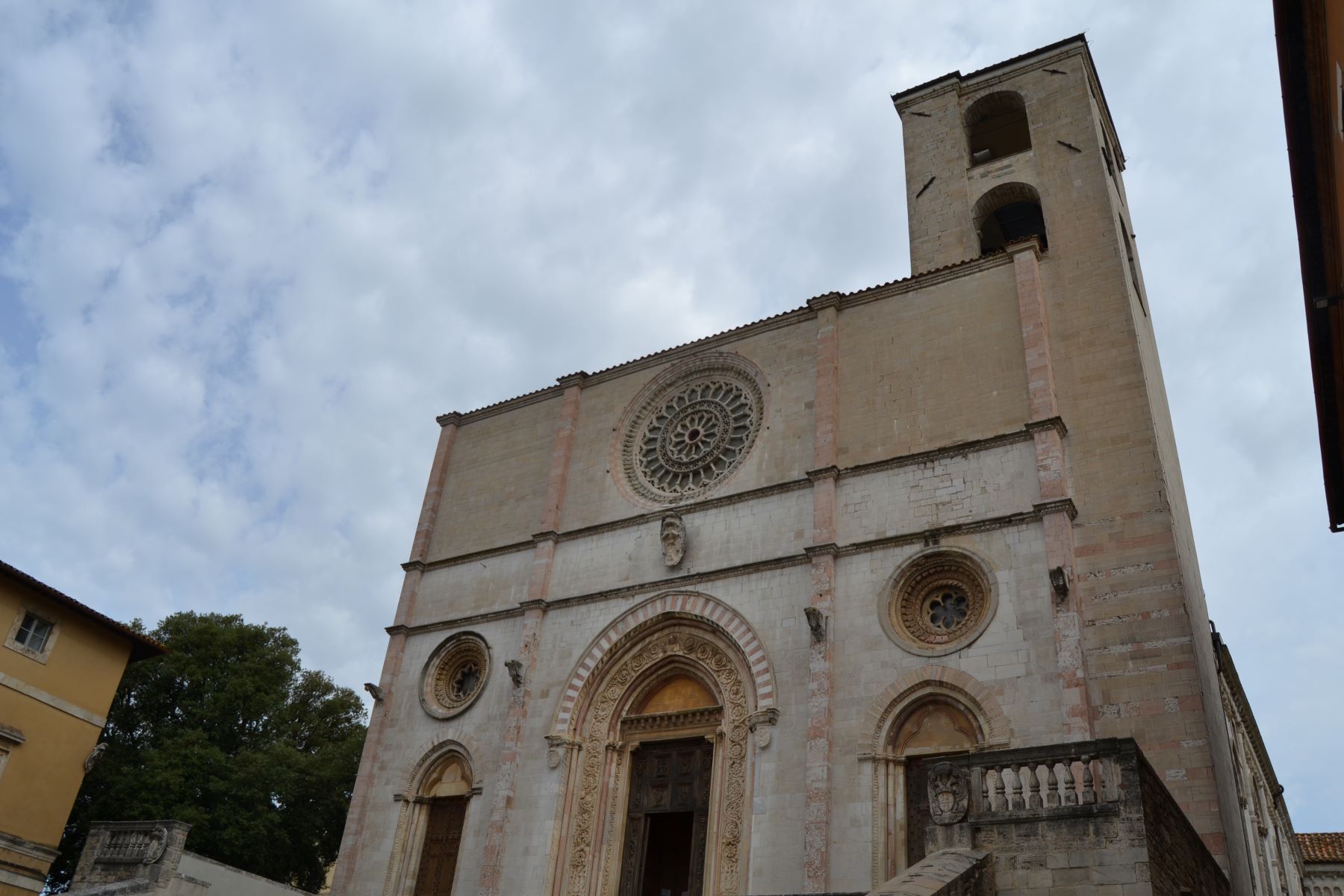 Duomo di Todi (Cattedrale della Santissima Annunziata) - Exploring Umbria