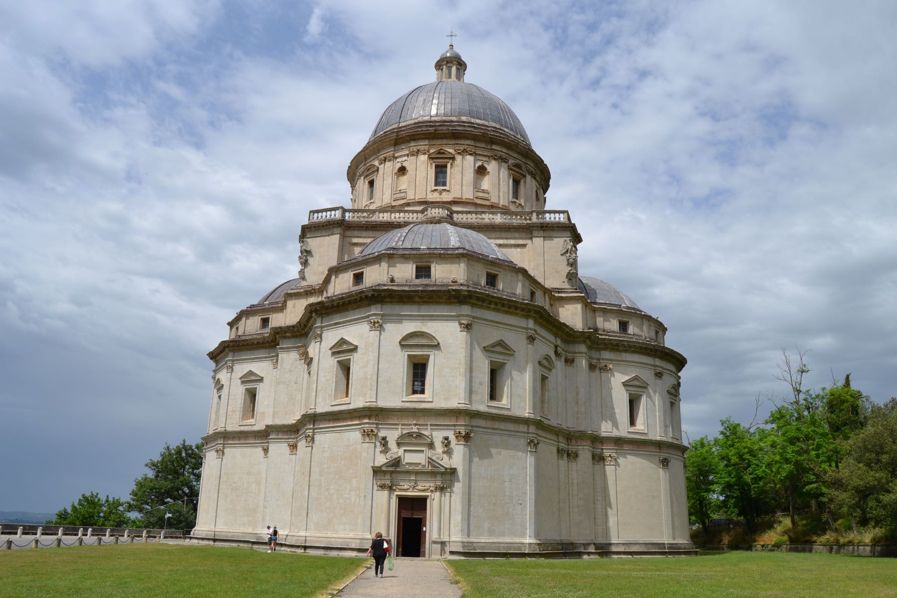Santa María de la Consolación en Todi - Exploring Umbria